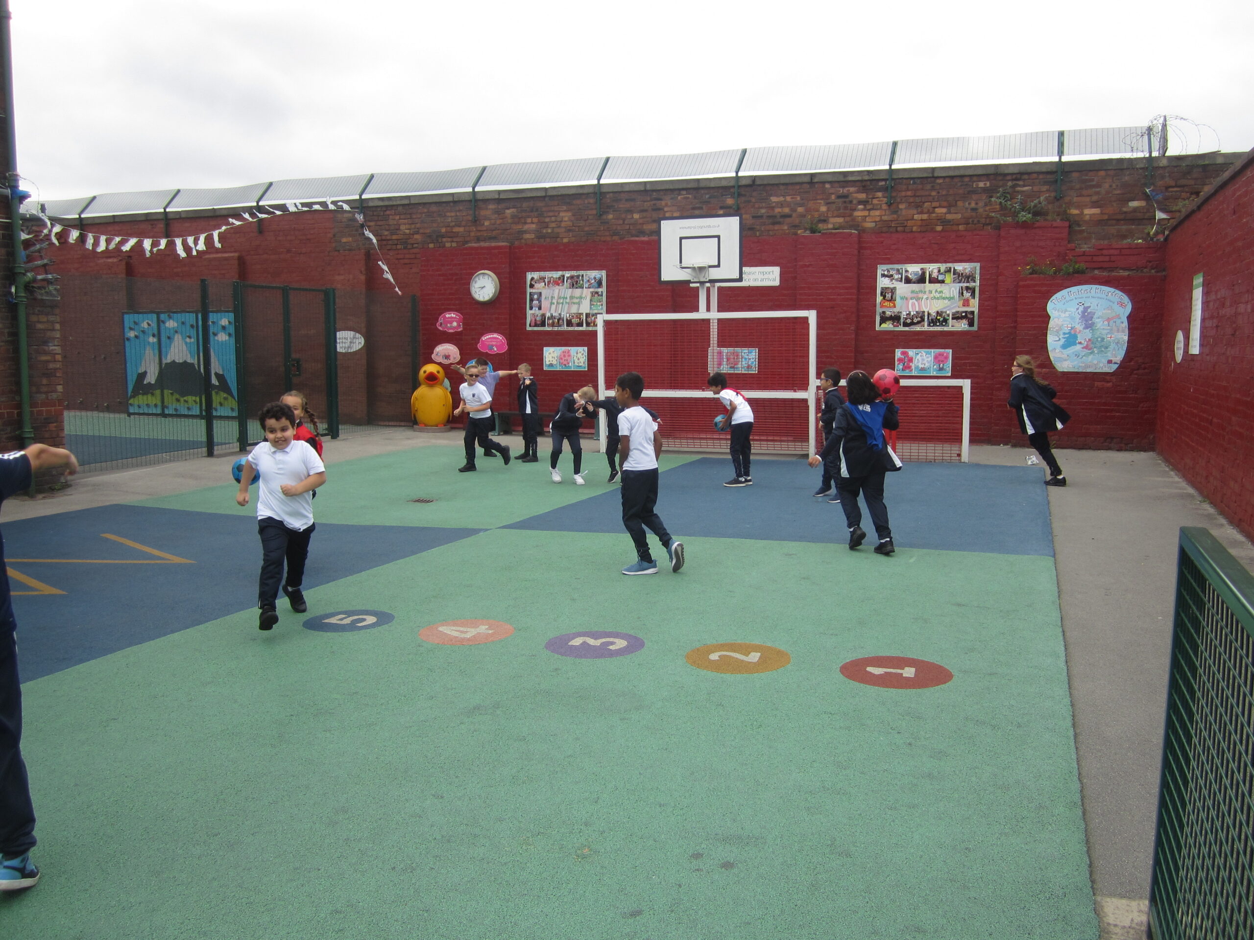 4B – St Anne Stanley School